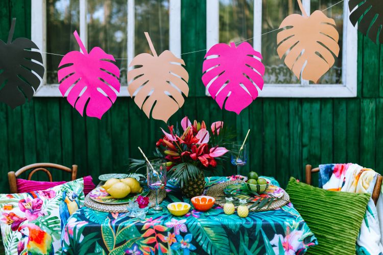 Comment Décorer Son Jardin Pour Une Fête Les Trophées De La Maison